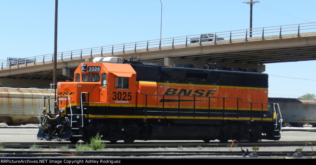 BNSF 3025